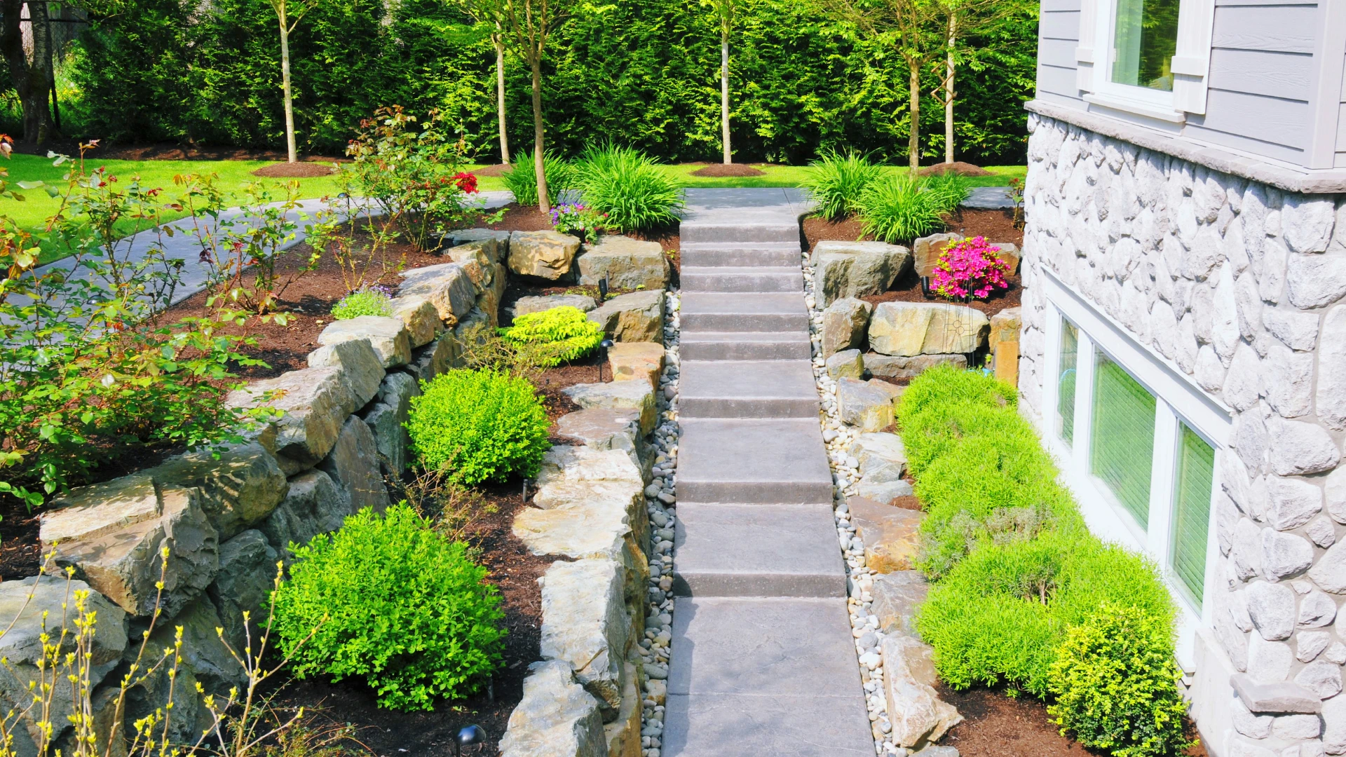 Custom Touch Outdoors | Luxury Landscaping | Northville, MI